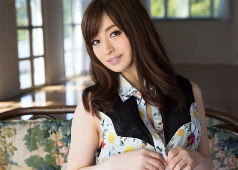 气质型女优新山沙弥经典作品番号及封面合集