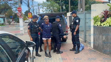 Homem é detido pela Guarda Municipal ameaçando pessoas uma faca em