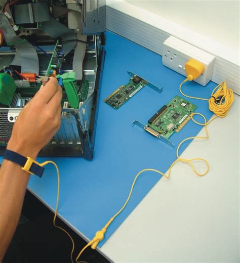 How Does An Anti Static Wristband Work Bondline Static Control