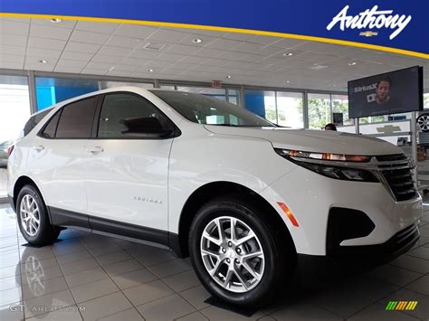 Summit White Chevrolet Equinox Ls Awd Photo
