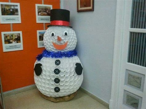 INGENIANDO COMO HACER UN MUÑECO DE NIEVE CON VASOS