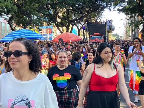 23ª Parada do Orgulho LGBT reúne milhares de pessoas em Campinas CBN