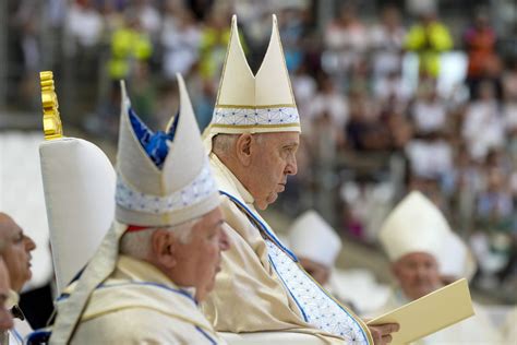 Les Images De La Visite Historique Du Pape Marseille