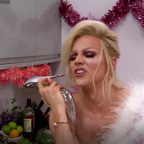 When Talking To Actual People Gets Too Much Courtneyact Cdwm Listen Up Tonights Celeb