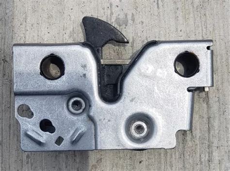 Cerradura De Cofre Para Vw Jetta 11 18 Cuotas sin interés