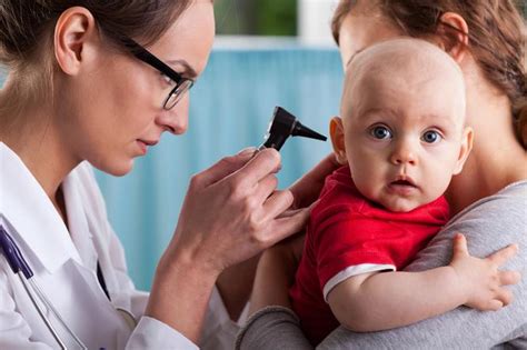 Zapalenie ucha środkowego u dzieci przyczyny objawy i leczenie