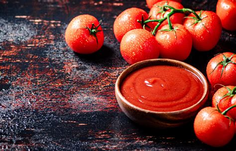 Cómo preparar salsa de tomate para pizza Traditional Italian Pizzeria