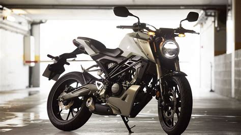 Honda CB125R İlk Sürüş