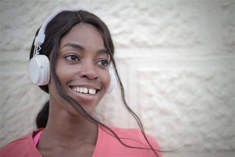Comment Choisir Le Meilleur Casque Bluetooth LaSalleDeMusique