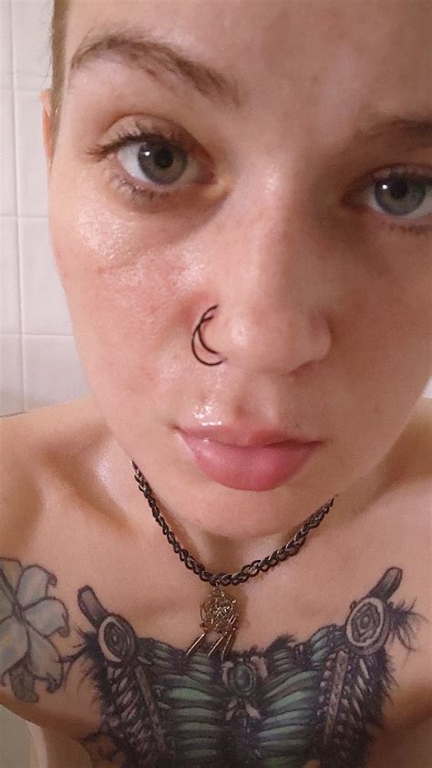 Tw Pornstars Queen Frostbitten Twitter Sweaty I Need A Thirsty