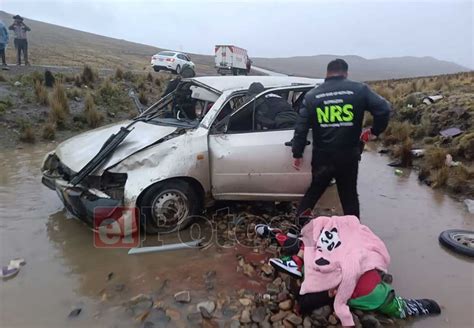 Un accidente en el camino a Llallagua dejó tres muertos y varios heridos