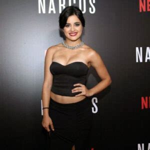 Paulina Gaitán Topless and Sex Hot Photos nude Leaked Diaries