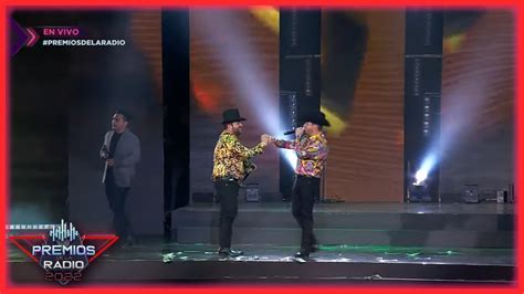 Luis R Conriquez y Lenin Ramírez en Vivo en Premios de la Radio 2022