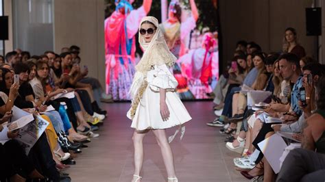 Todas Las Im Genes Del Desfile Del Concurso Andaluc A Destino De Moda