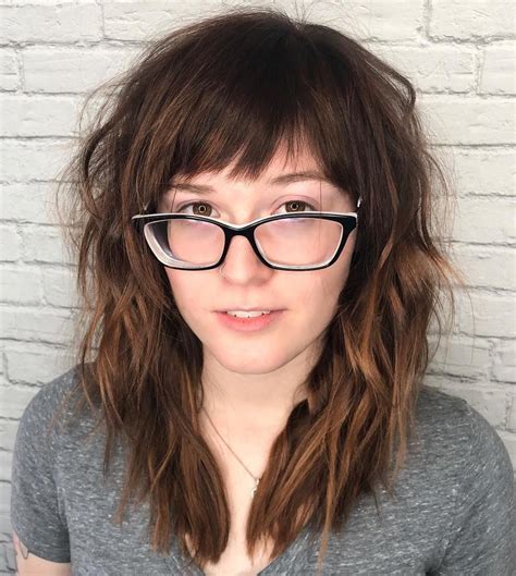 50 Medium Shag Haircuts For All Hair Types Hair Adviser Medium Shag