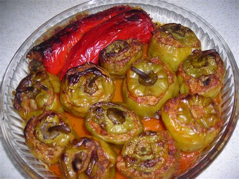 Etli Dolma Tarifi Oktay Usta Biber Dolmas Mercimek Orbas Mercimek