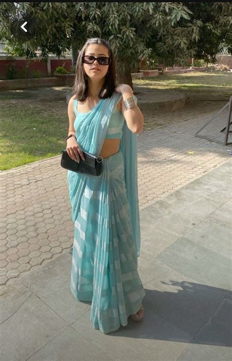Pin By Akanksha Chaudhary On Women S Fashion Quick Outfits Saree