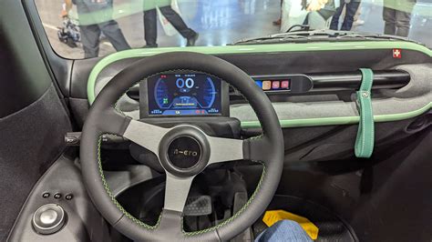 On a vu la toute petite Microlino Lite une nouvelle voiture électrique