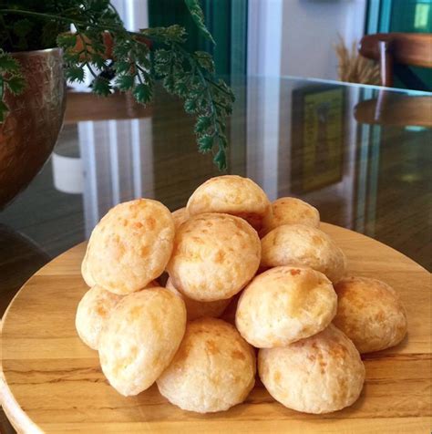 10 receitas de pão de queijo caseiro
