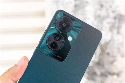 OPPO Reno11 F 5G Review 09