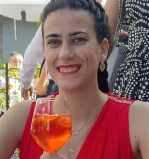 Cristina Frazzica Morta Sul Kayak A Napoli Indagato Un Avvocato