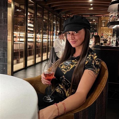 GALERIE FOTO Mesajul Brutal De Doar 3 Cuvinte Trimis De Mama Lui