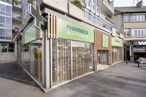Aménagements en intérieur pour pharmacies les dernières tendances