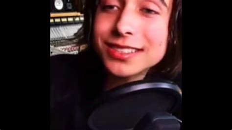 Por Si No Has Escuchado A Aidan Gallagher Cantar YouTube