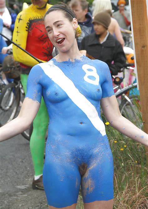 Poussins Nus Matures Filles Nues