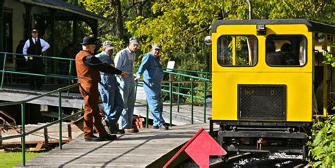 Ma And Pa Railroad Tuscany Canterbury