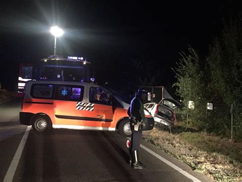 Modena Incidente D Auto Muore Ragazzo Di 19 Anni
