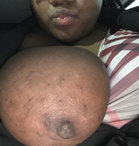 Big Amateur Ebony Tits Pics