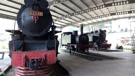 Museum Transportasi TMII Koleksi Angkutan Terlengkap