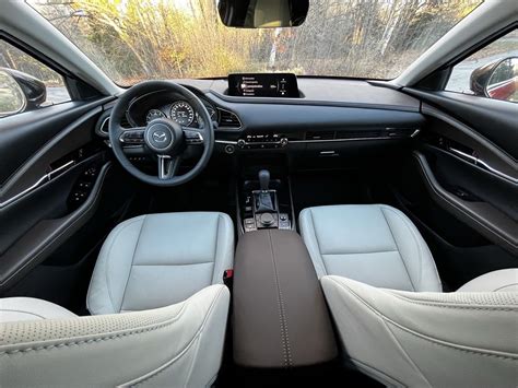 Mazda CX 30 GT Turbo AWD 2024 Essais routiers actualités chroniques