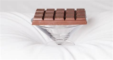 Comer Chocolate Negro Por La Noche Engorda Mito O Realidad Todo