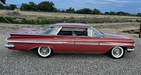 Chevrolet Impala Sport Sedan Hardtop V Speed Original