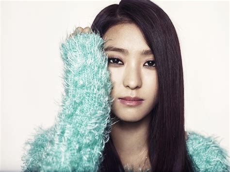 Korean Face Women K Pop Model Asian Sistar 720P Starship