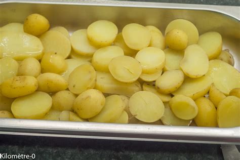 Salade de pommes de terre nouvelles aux gésiers et œufs pochés