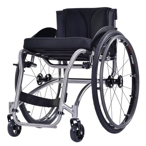 Sedia A Rotelle Attiva Hilite XTR Sunrise Medical Da Esterno