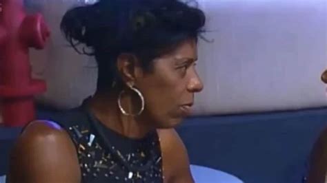 A Fazenda 15 Márcia Fu surpreende ao prometer pix para ex peoa