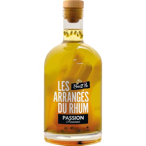 Rhum arrangé Ananas Passion Le Comptoir des Îles