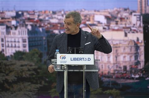 Em Electomania Es On Twitter Toni Cant En Espa A Que Los