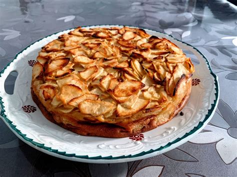 Recette de Gâteau invisible aux pommes Cuisine Blog
