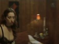 Naked Nur Al Levi In El Refugio Del Mal