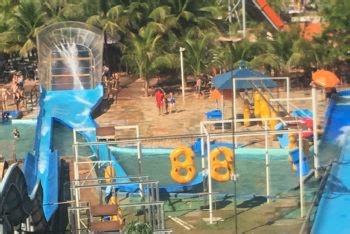Parque Aquático Viaja Certo