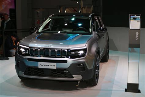 Salon de l Auto et voici la voiture de l année 2023 Moustique