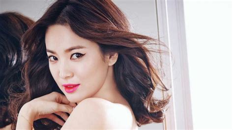 Foto FOTO Pesona 10 Artis Tercantik Korea Dalam Bidikan Kamera