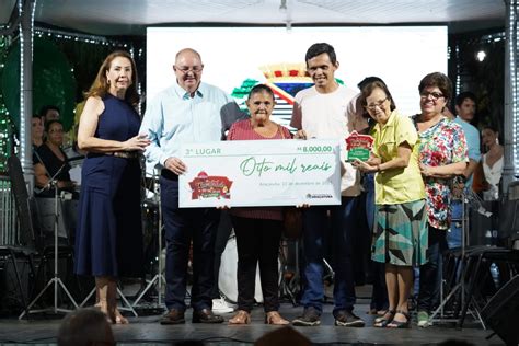 Prefeitura entrega premiação do concurso Natal Iluminado Araçatuba em