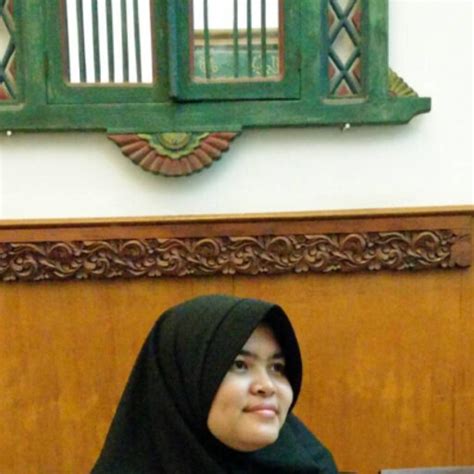 Putri ALIA Syarif Hidayatullah State Islamic University Jakarta