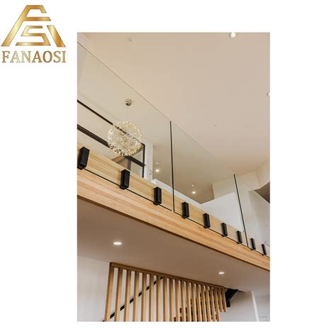Glass Spigot Balustrade